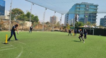 Turf Up Kharadi, No. 72/1A Phase, Sr, फ़ोन +91 70669 99666